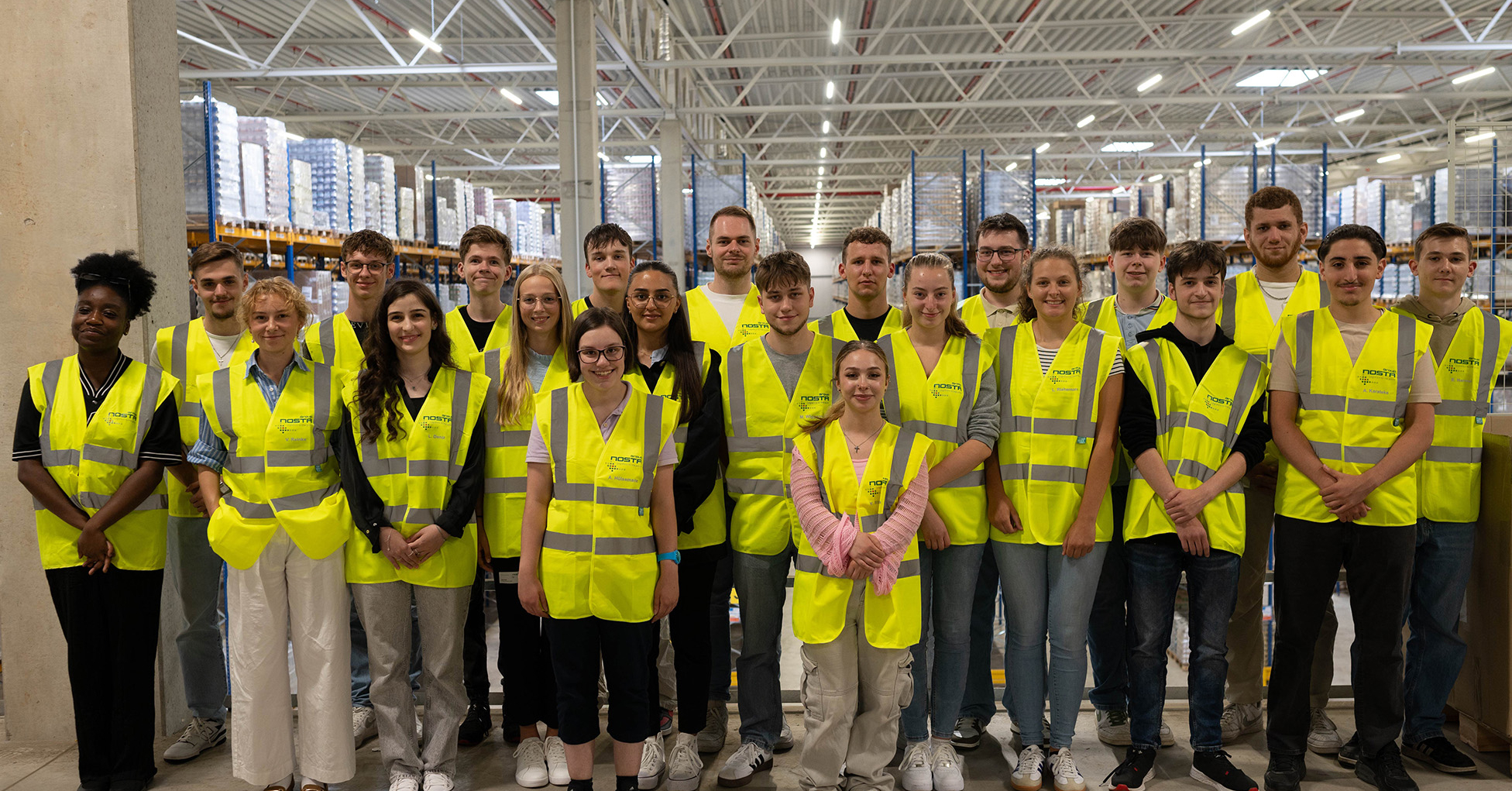 NOSTA Group begrüßt 22 neue Auszubildende | NOSTA Group